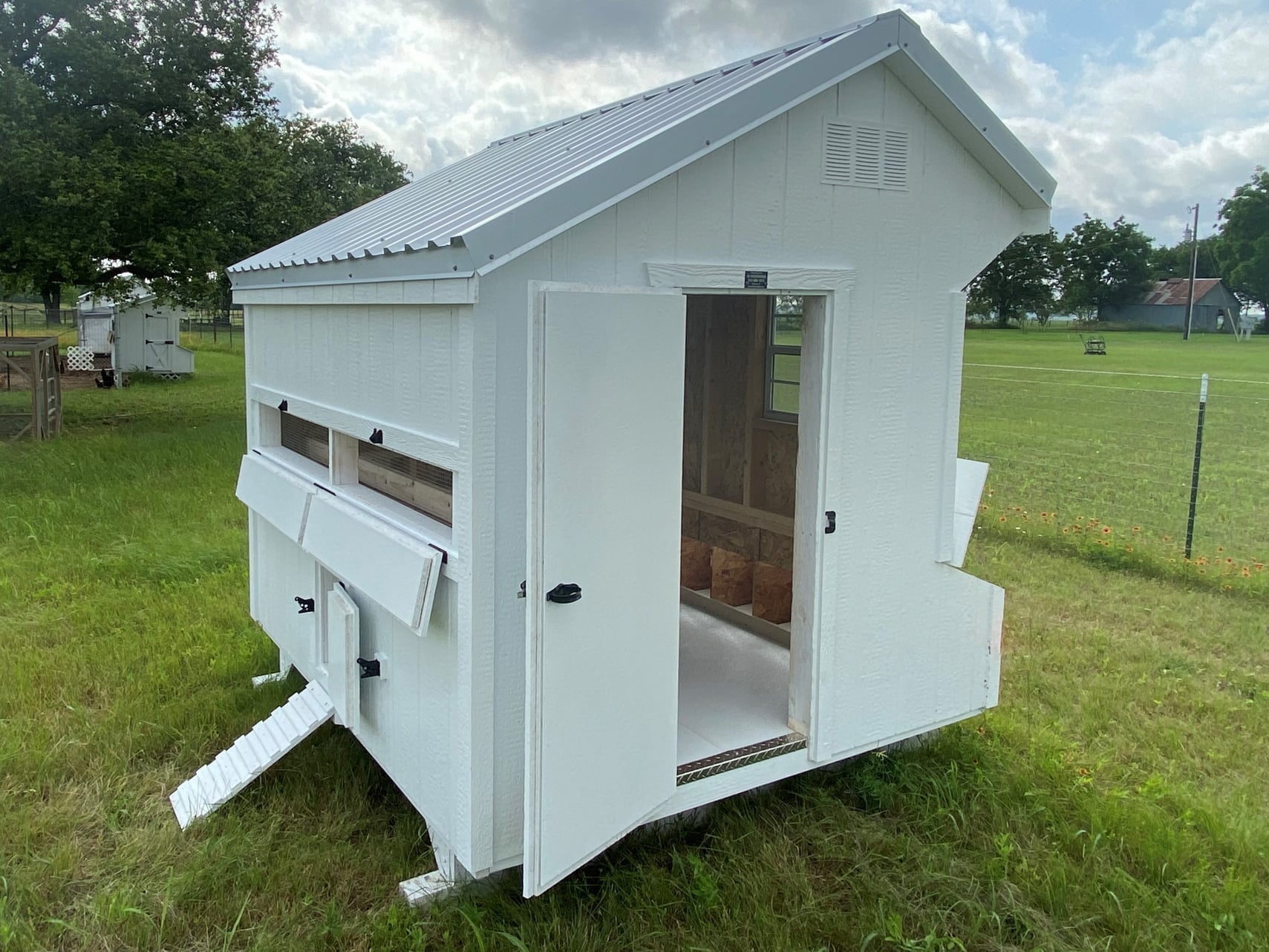 The Anatomy of a Chicken Coop – jhwoodworks